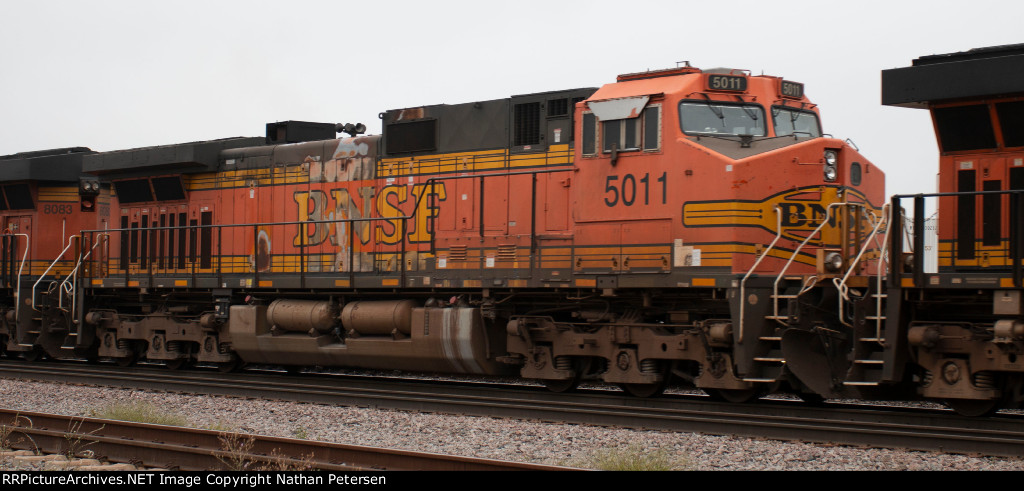 BNSF 5011